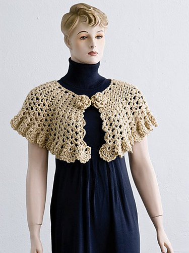 Ravelry: Easy Stitch Cape and Capelet pattern by Elizabeth Ann White
