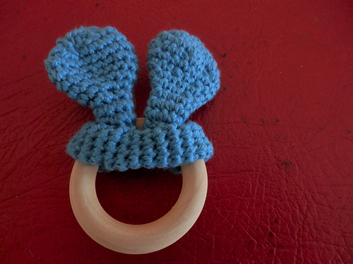 Ravelry: Bunny Ear Teether pattern by Yarn Society