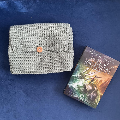 Ravelry: Paperback Book Cover pattern by Brigitte Martin