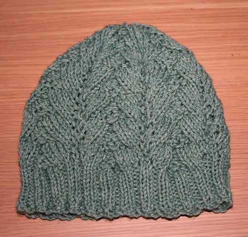 Ravelry: Fit For A Princess Herringbone Hat pattern by Lisa Gubbels