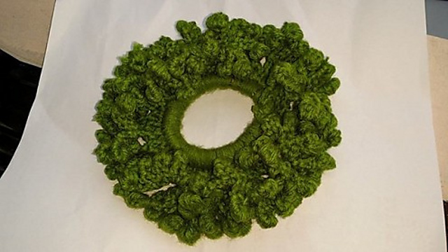 Ravelry: Arosep Seaweed Scrunchie pattern by Annabelle Agustin