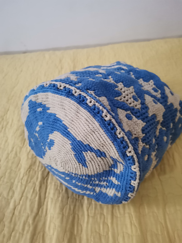 Ravelry: Interlocking Fish Bag pattern by Maika Quiroz