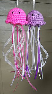 Ravelry: Ribbony Jelly Fish pattern by Jen Donaldson