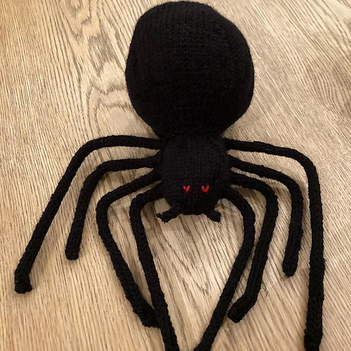 Ravelry: Black Widow pattern by Gemma Gilani