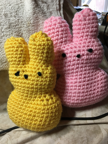 Ravelry: Bunny Easter Peeps pattern by Neogurumi
