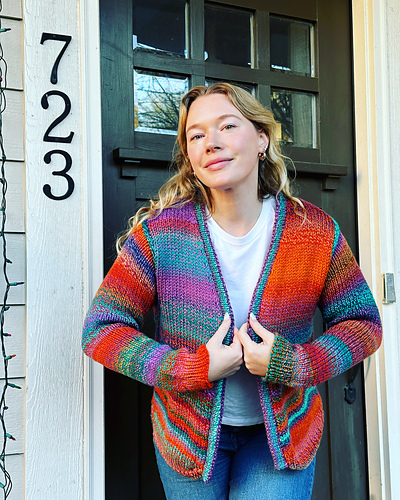 Ravelry: Plump Cardi pattern by Maral Mokri