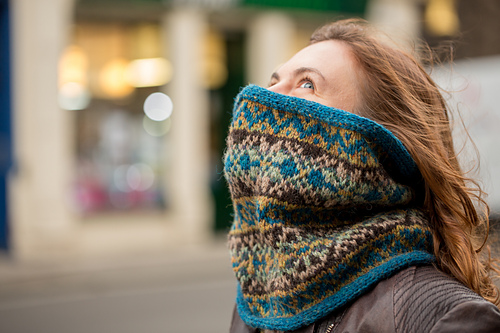Ravelry: Easy Fair Isle Cowl pattern by Ysolda Teague