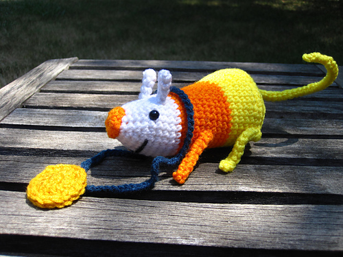 Ravelry: Science the Rat pattern by Sarah Goering