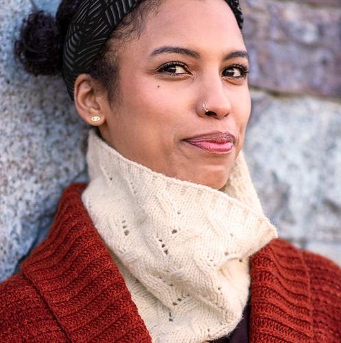 Ravelry: Mountain Town Cowl pattern by Elizabeth Doherty