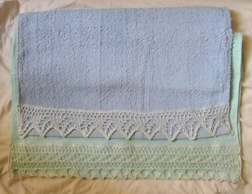 Ravelry: Eyelet Edging pattern by A.M.