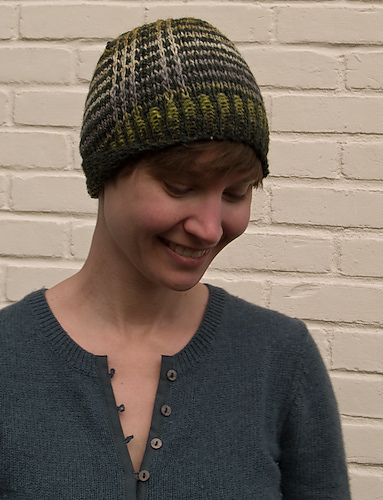 Ravelry: Gridlock pattern by Vivian Aubrey