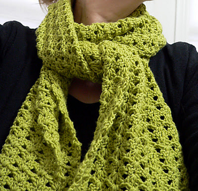 Ravelry: Lacy Shell Scarf pattern by Mouse