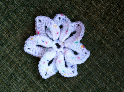 Ravelry: Crocodile Stitch Flower pattern by Bonita Patterns