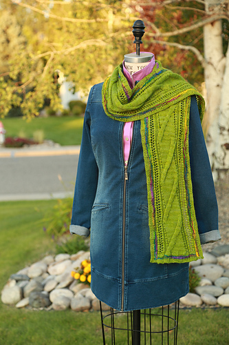 Ravelry: Rolling Rivers Scarf pattern by Bonnie Dean