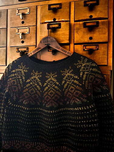 Ravelry: Barndance pattern by Caitlin Hunter