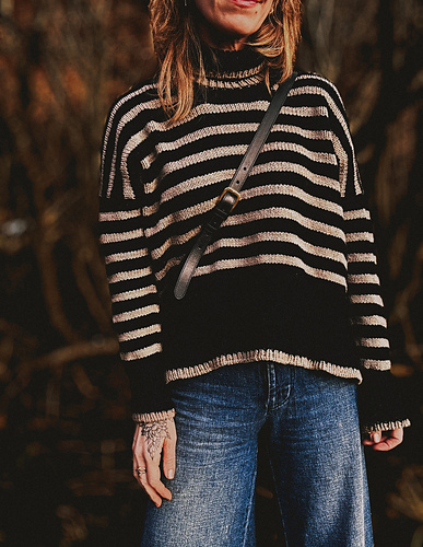 Ravelry: Winter Albina pattern by Caitlin Hunter