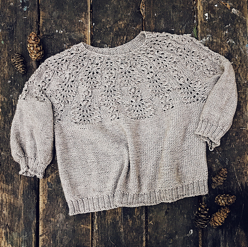 Ravelry: Whitehorse pattern by Caitlin Hunter