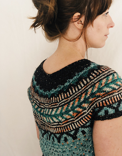 Ravelry: Soldotna Crop pattern by Caitlin Hunter