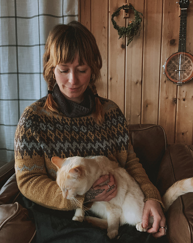 Ravelry: Ilya pattern by Caitlin Hunter