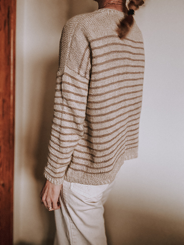 Ravelry: Albina pattern by Caitlin Hunter