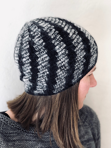 Ravelry: Chalkduster pattern by Alyssa Latuchie