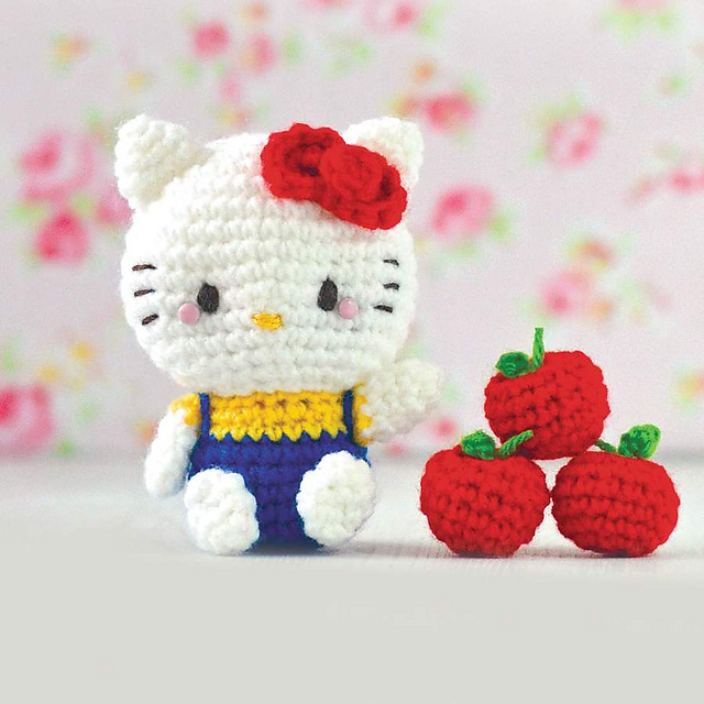 Ravelry: Hello Kitty (Official Licensed Version) pattern by Mei Li Lee ...
