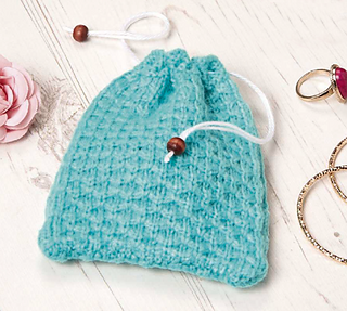 Ravelry: Perfect Pouch pattern by Louise Smith