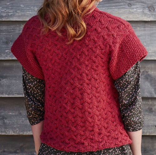 Ravelry: Demelza pattern by Eline Oftedal