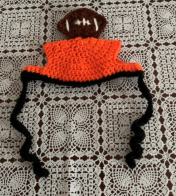 Ravelry: Football Dog Hat pattern by Becky Corwin-Adams
