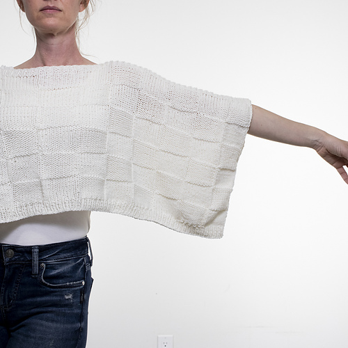 Ravelry: Quilted Poncho : Gentle Breeze pattern by Brome Fields