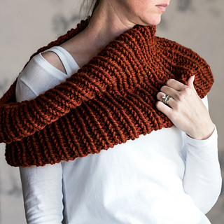 Ravelry: Cowl : Simplicity pattern by Brome Fields