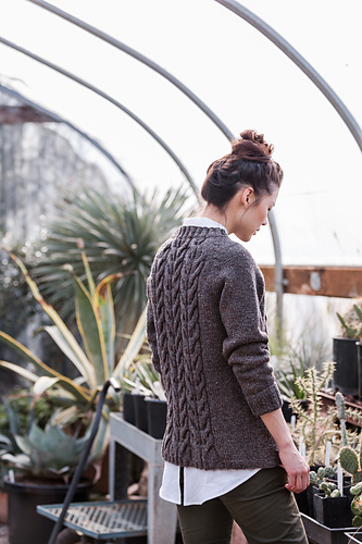 Ravelry: Oda pattern by Yoko Hatta (風工房)