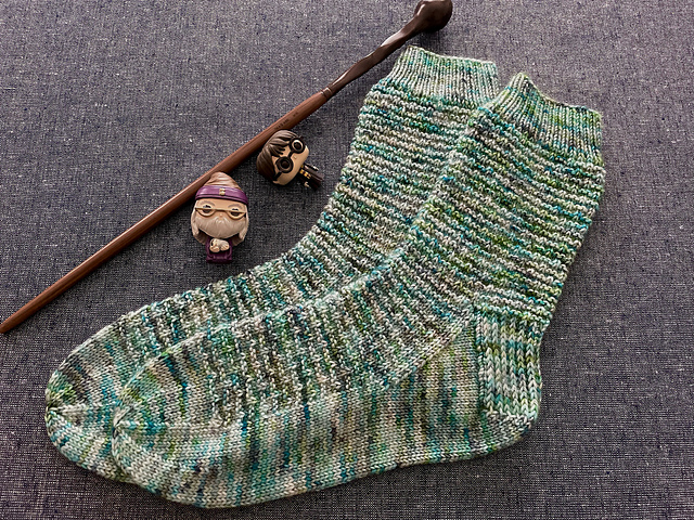 Ravelry: Wizardy Socks pattern by Kay F Jones