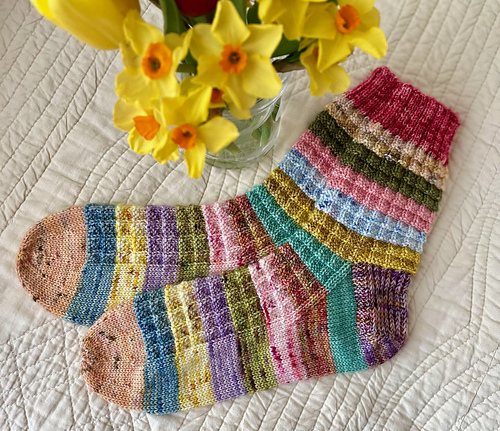 Ravelry: Scrappy Quilt Socks pattern by Kay F Jones