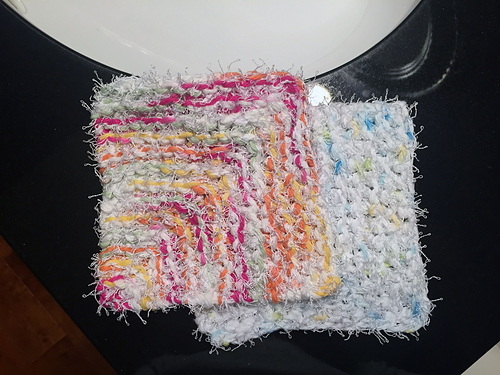 Ravelry: Spring Time Scrubby Dish Cloth pattern by Heather Mastrangeli