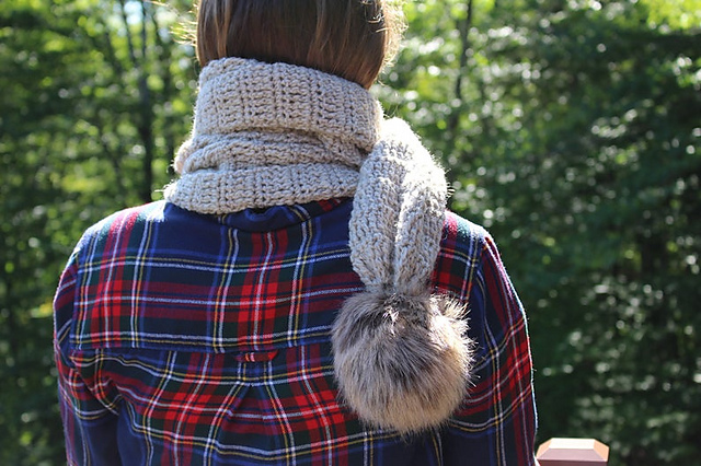 Ravelry: North Country Scarf pattern by Busted Hook Patterns