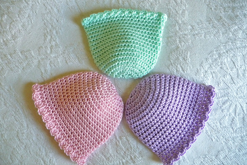 Ravelry: Buttercup Babies Newborn Hat pattern by Leslie Wolfe