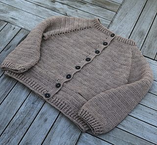 Ravelry: Mikkel og Maya Cardigan pattern by Charlotte Gundersen