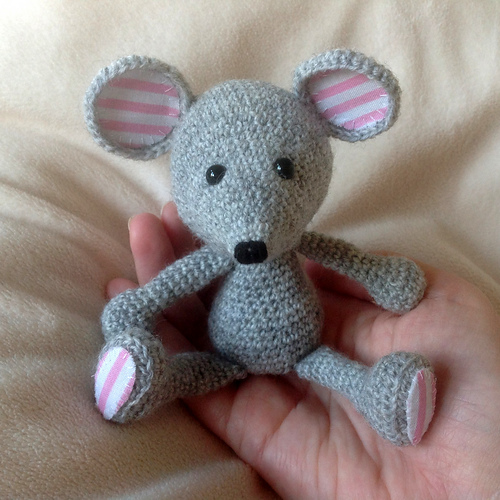 Ravelry: Matilda Mouse pattern by Helen Rolf