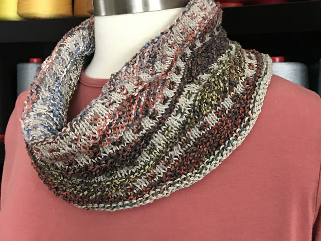 Ravelry: Ripples Cowl pattern by Brigitte Elliott