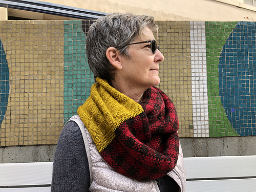 Ravelry: Lumber Jill Cowl pattern by Benjamin Matthews