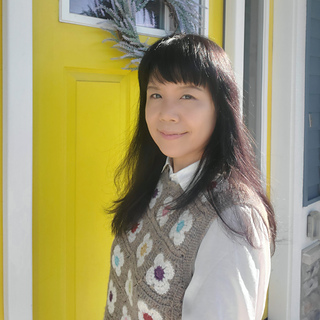 Ravelry: calista's Orla Love Granny Square Vest