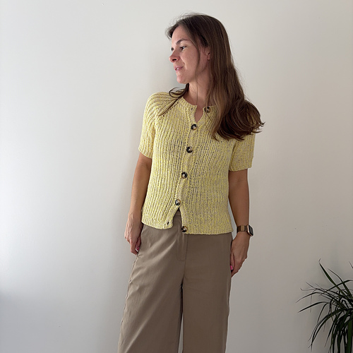Ravelry: Sunbeam Cardigan pattern by Camilla Skov Thomsen