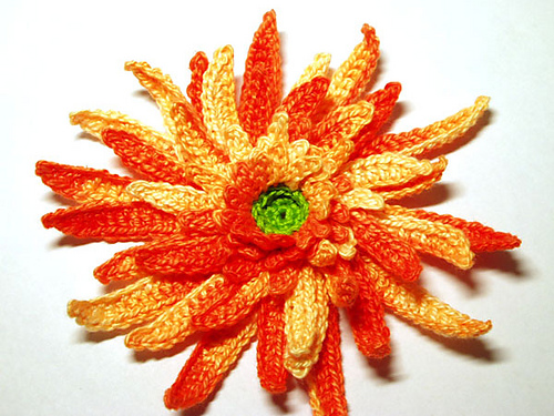 Ravelry: Orange Gerbera Flower pattern by Camelia Shanahan