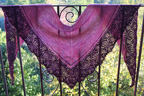 Ravelry: Beaux Arts Shawl pattern by Dani Gherardi