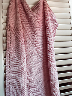 Ravelry: candyloucreations' Cora's Crosswise Blankie