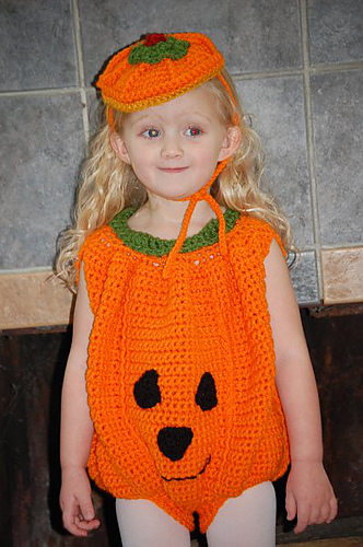 Ravelry: 467 Toddle Pumpkin Costume pattern by Sandy Powers