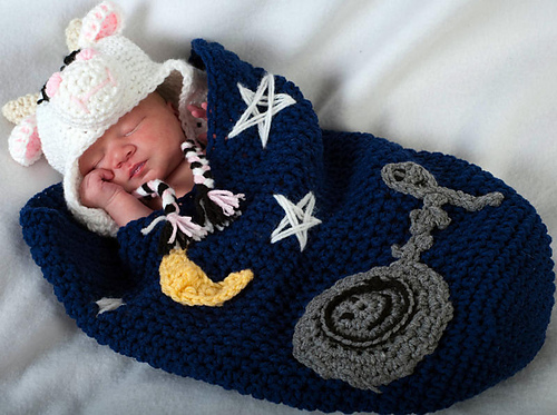 Ravelry: 575 the cow jumped over the moon pattern by Sandy Powers