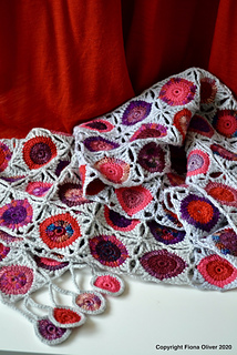 Ravelry: Circular Logic pattern by Fiona Oliver
