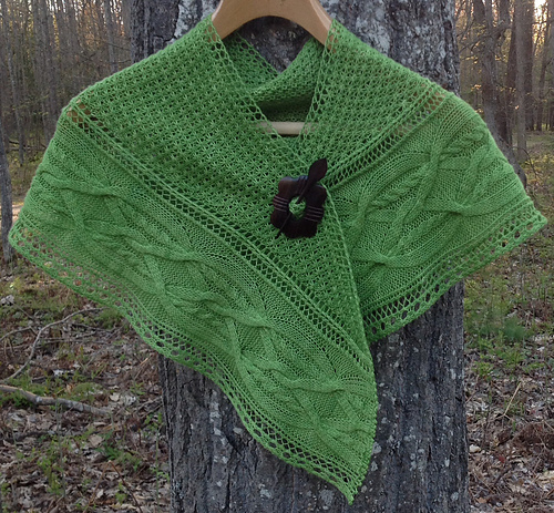 Ravelry: Emerald pattern by Erica Jackofsky (Fiddle Knits & 1 More Row)